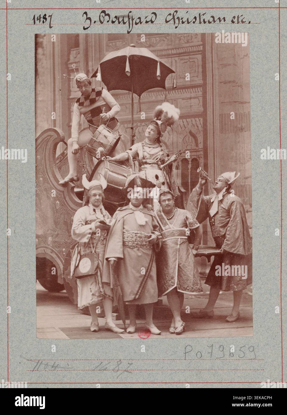 Nadar atelier portrait bouffar christian paris theater hi-res stock ...