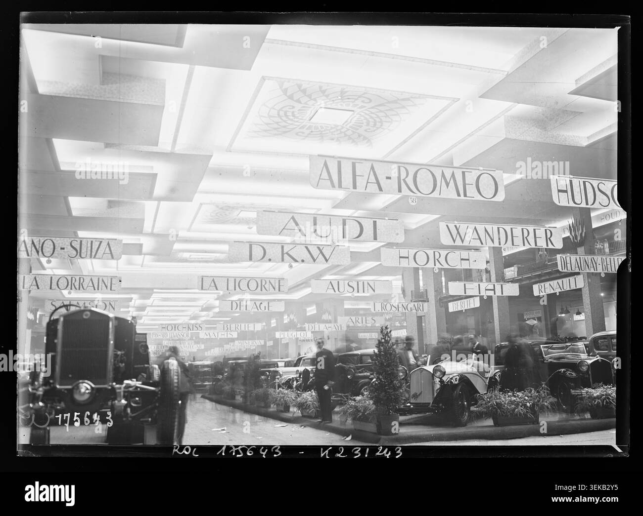 1930s press photograph grand palais vehicle display hi-res stock ...