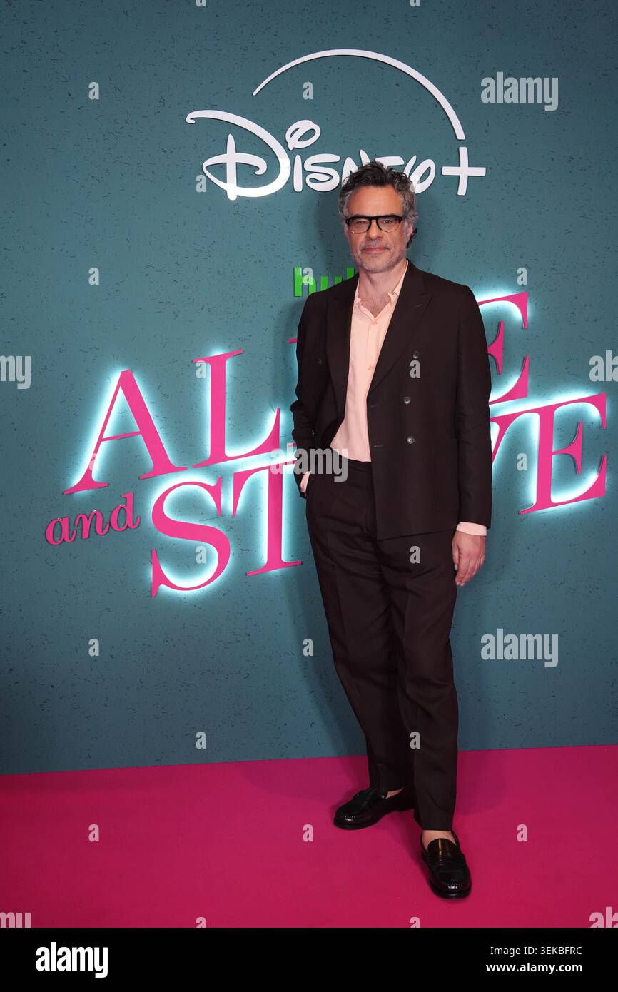 Jemaine Clement attending the UK Premiere of Alice and Steve at Odeon ...