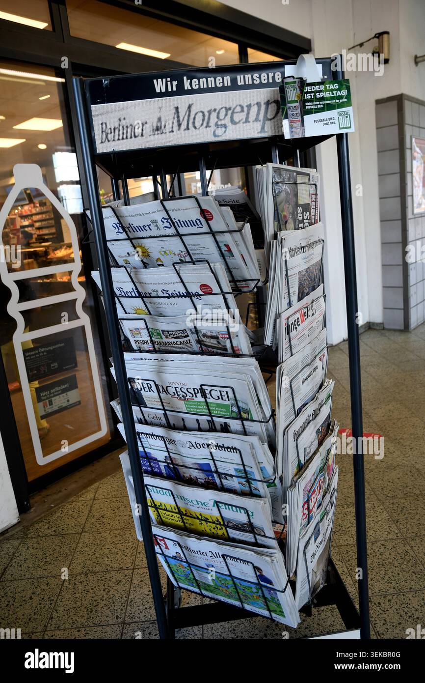BERLIN/GERMANY 08 jULY 2018 German daily news paper at news stand in ...