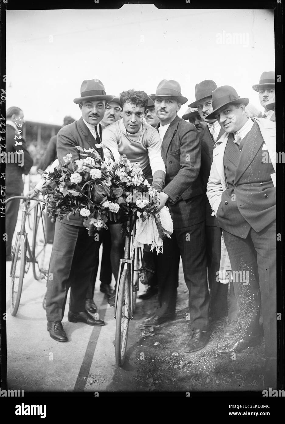 1928 silver gelatin print parc des princes hi-res stock photography and ...