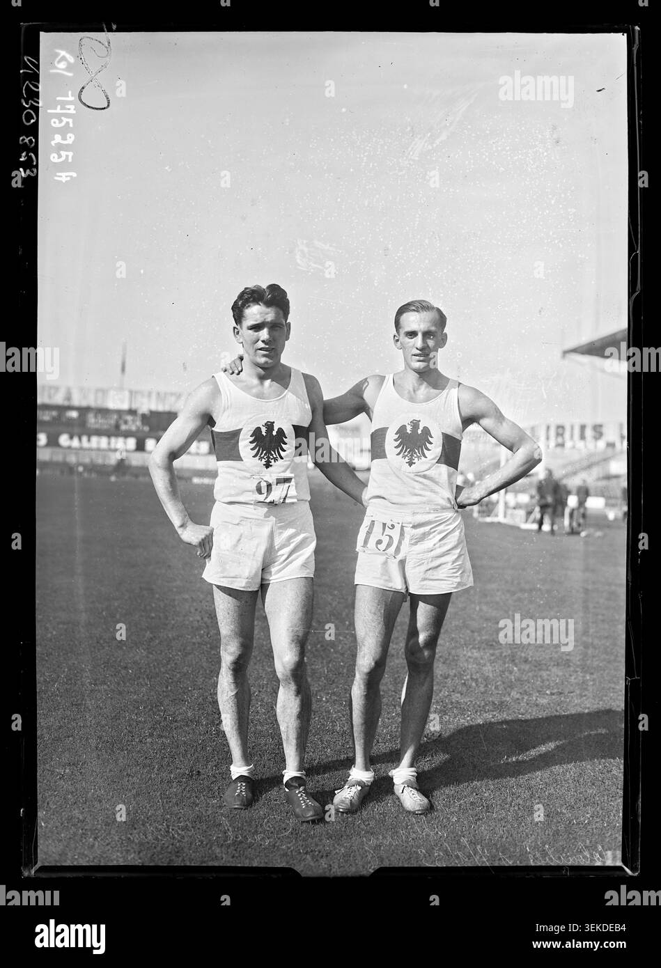 1914 1945 athletics portrait Black and White Stock Photos & Images - Alamy