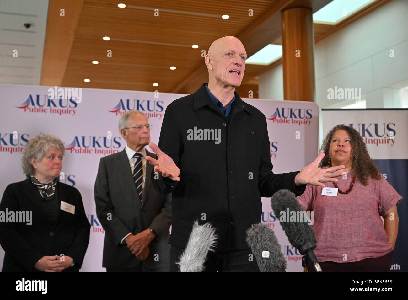Musician and former Labor Minister Peter Garrett at a press conference ...
