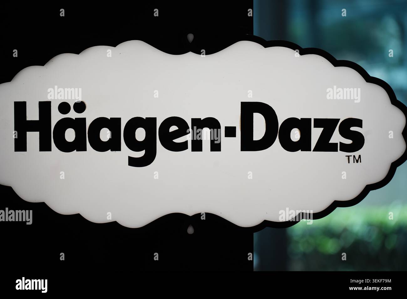 A HÃ¤agen-Dazs outlet is seen in Hangzhou, east China's Zhejiang, 02 ...