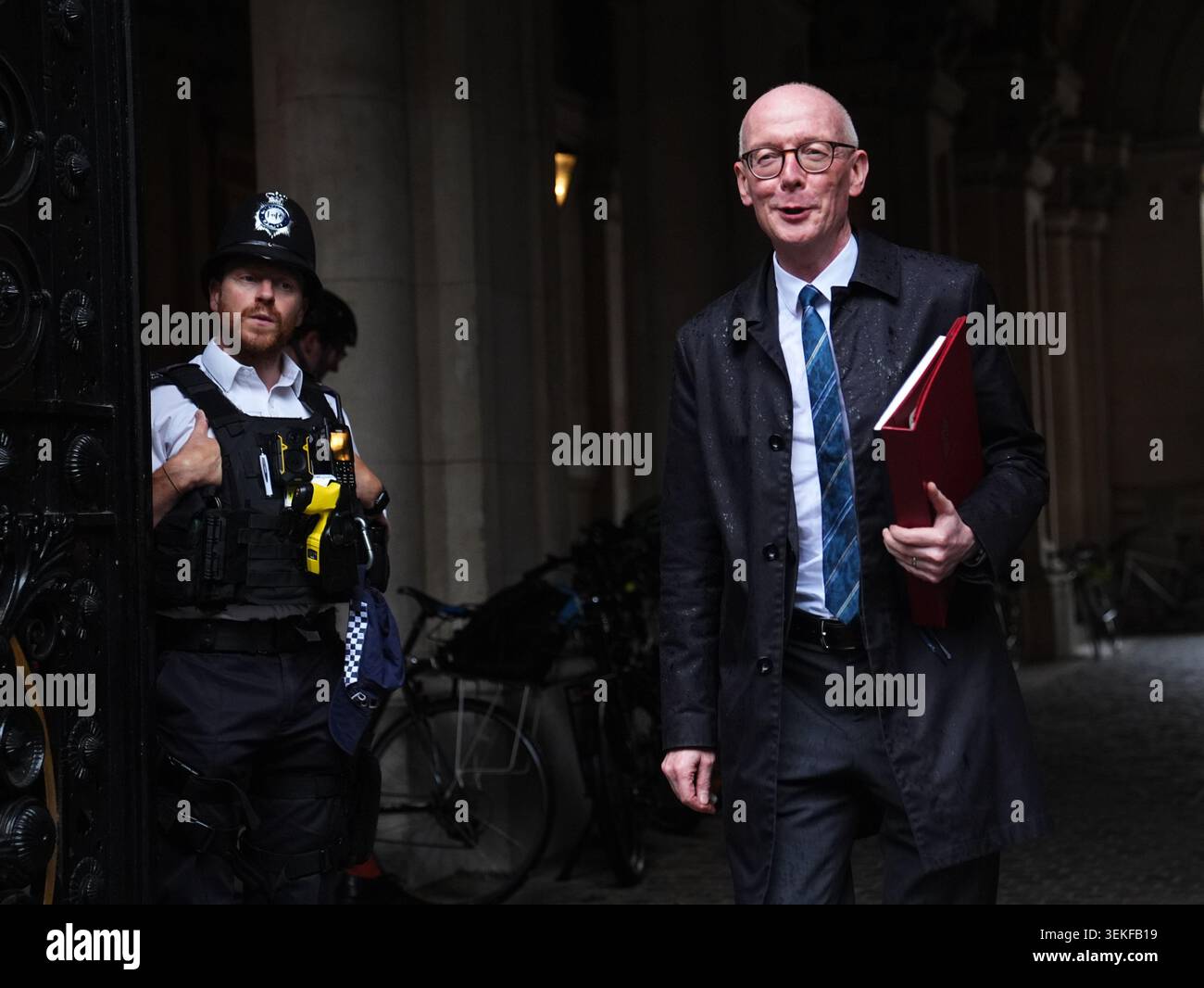 Work and Pensions Secretary Pat McFadden arrives for a Cabinet meeting ...