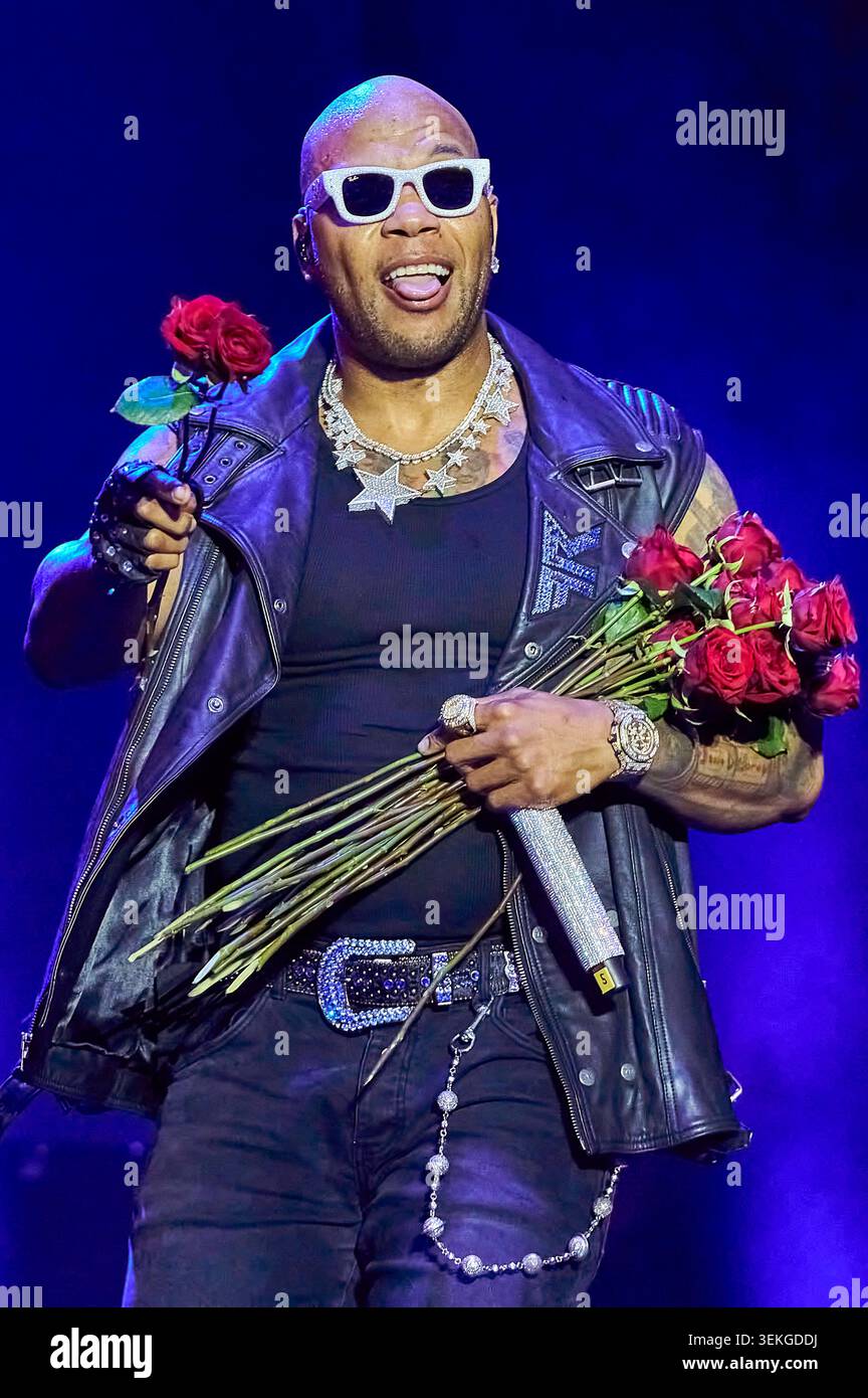 Flo Rida live bei der N-Joy Starshow 2026 auf der Expo Plaza. Hannover ...