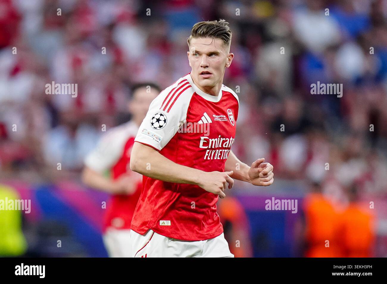 Viktor Gyokeres of Arsenal FC looks on during the UEFA Champions League ...