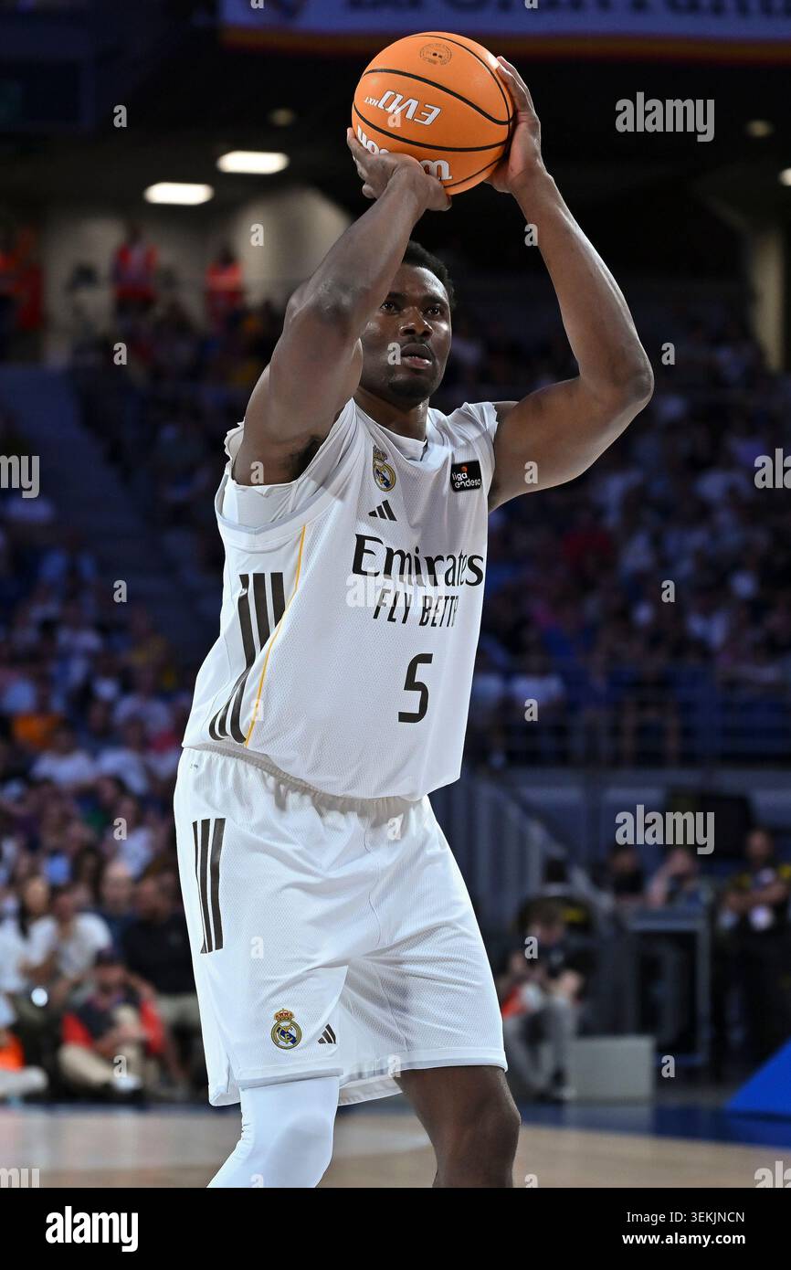 Player of Real Madrid durante the Spanish basketball League ACB Quarter ...