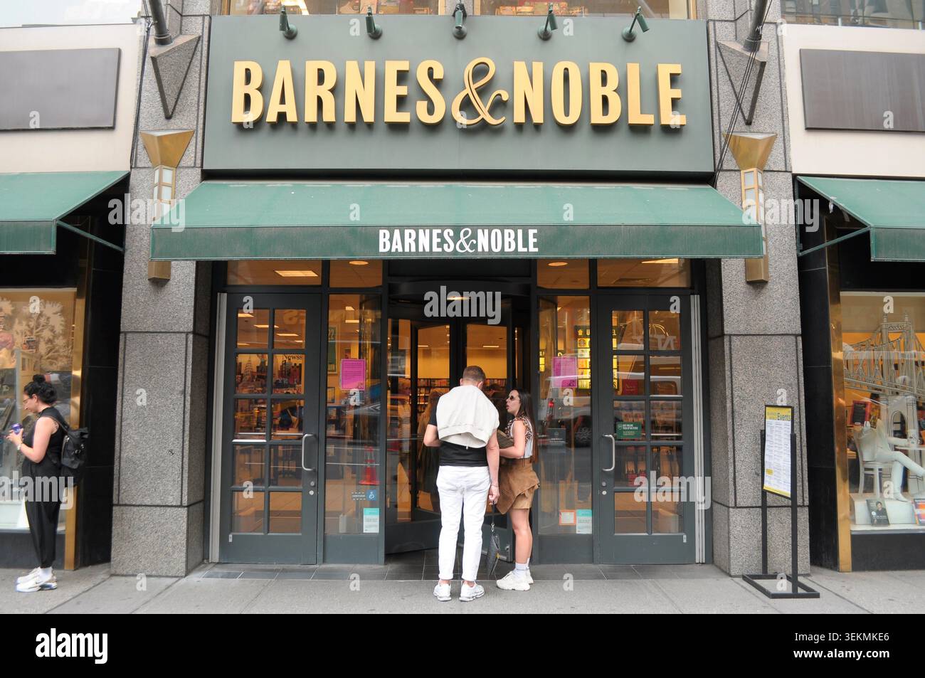 A Barnes & Noble bookstore is seen in Manhattan, New York City. (Photo ...