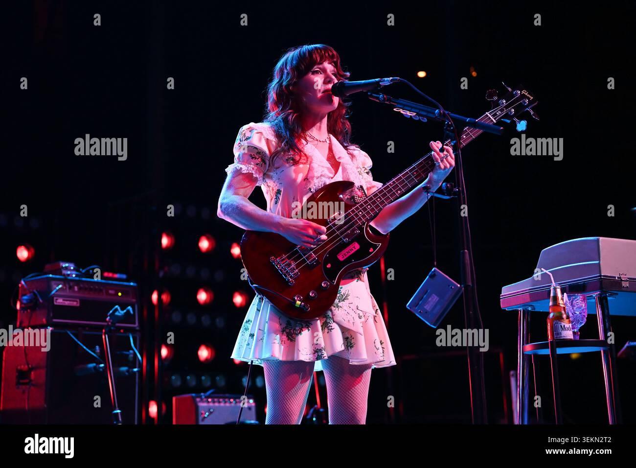 LONDON, ENGLAND - JUNE 02: Jenny Lewis of ‘Rilo Kiley’ performing at ...