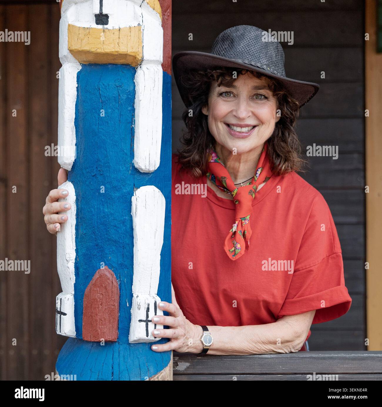 PRODUCTION - 02 June 2026, Schleswig-Holstein, Bad Segeberg: Isabel ...