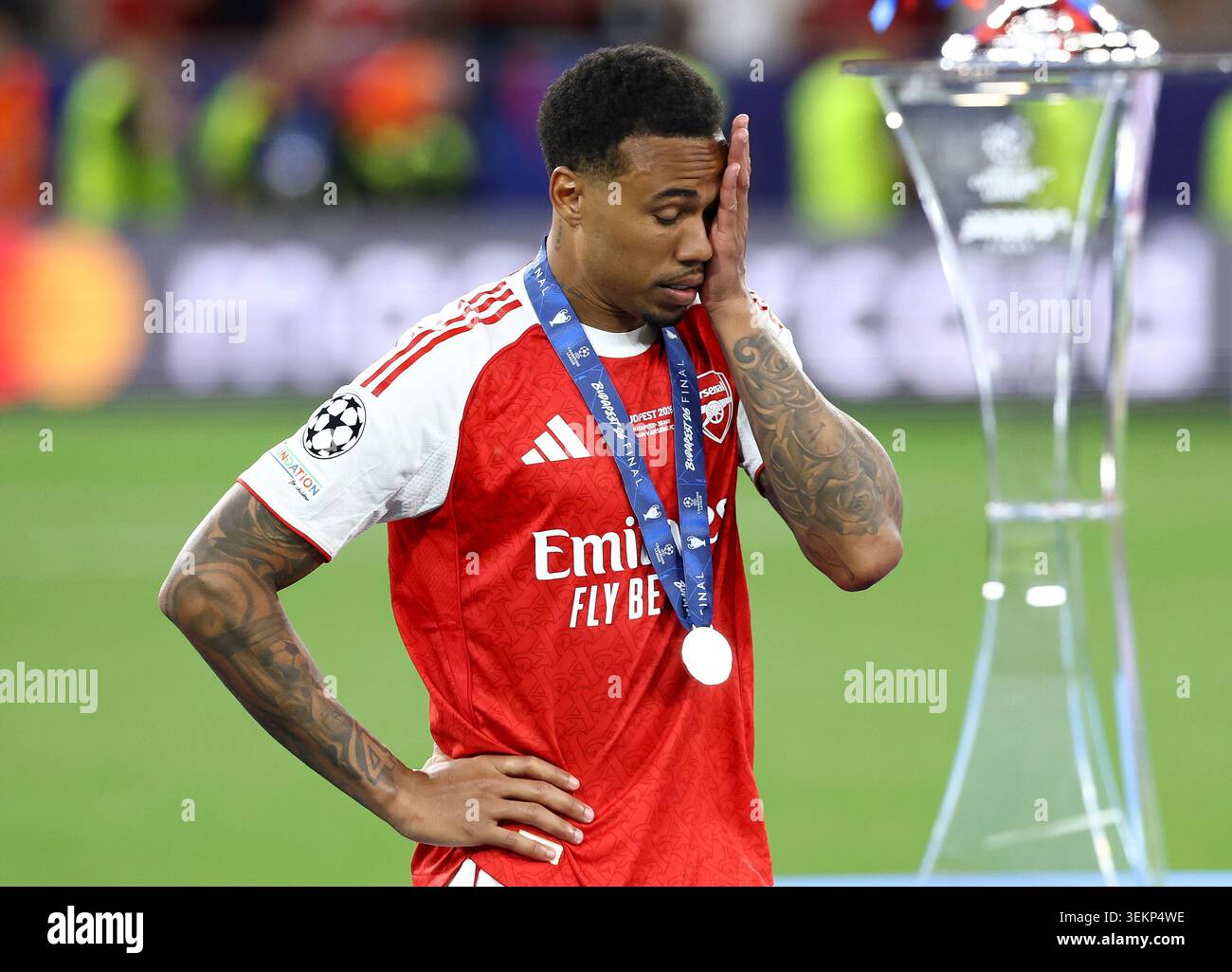 Gabriel Magalhaes of Arsenal rues his missed penalty after the Paris ...