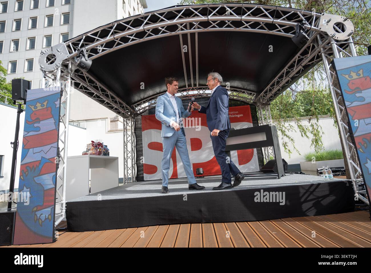 Lutz Liebscher, SPD parliamentary group leader, with Georg Maier ...