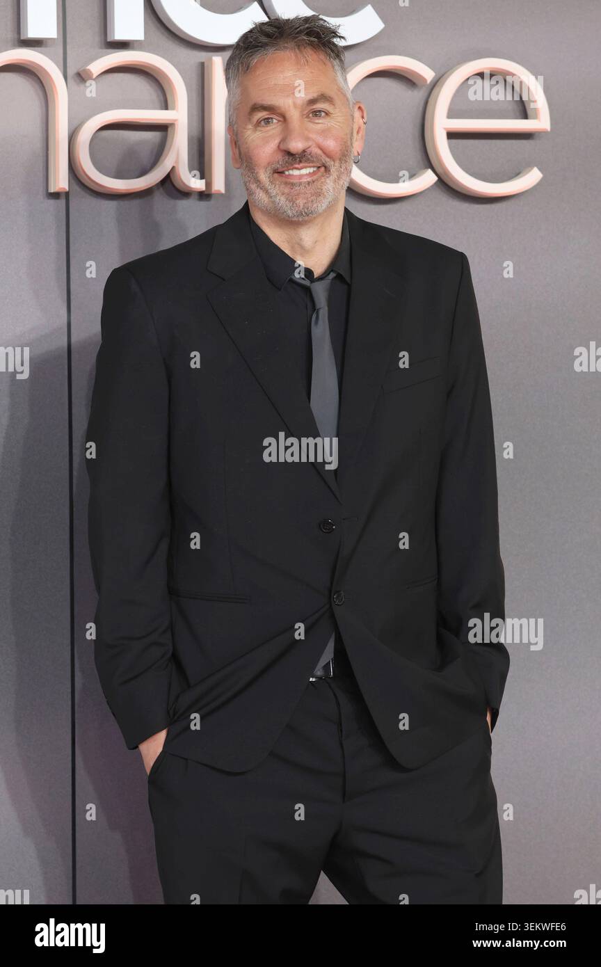 Ol Parker bei der Premiere des Netflix-Films Office Romance im BFI ...