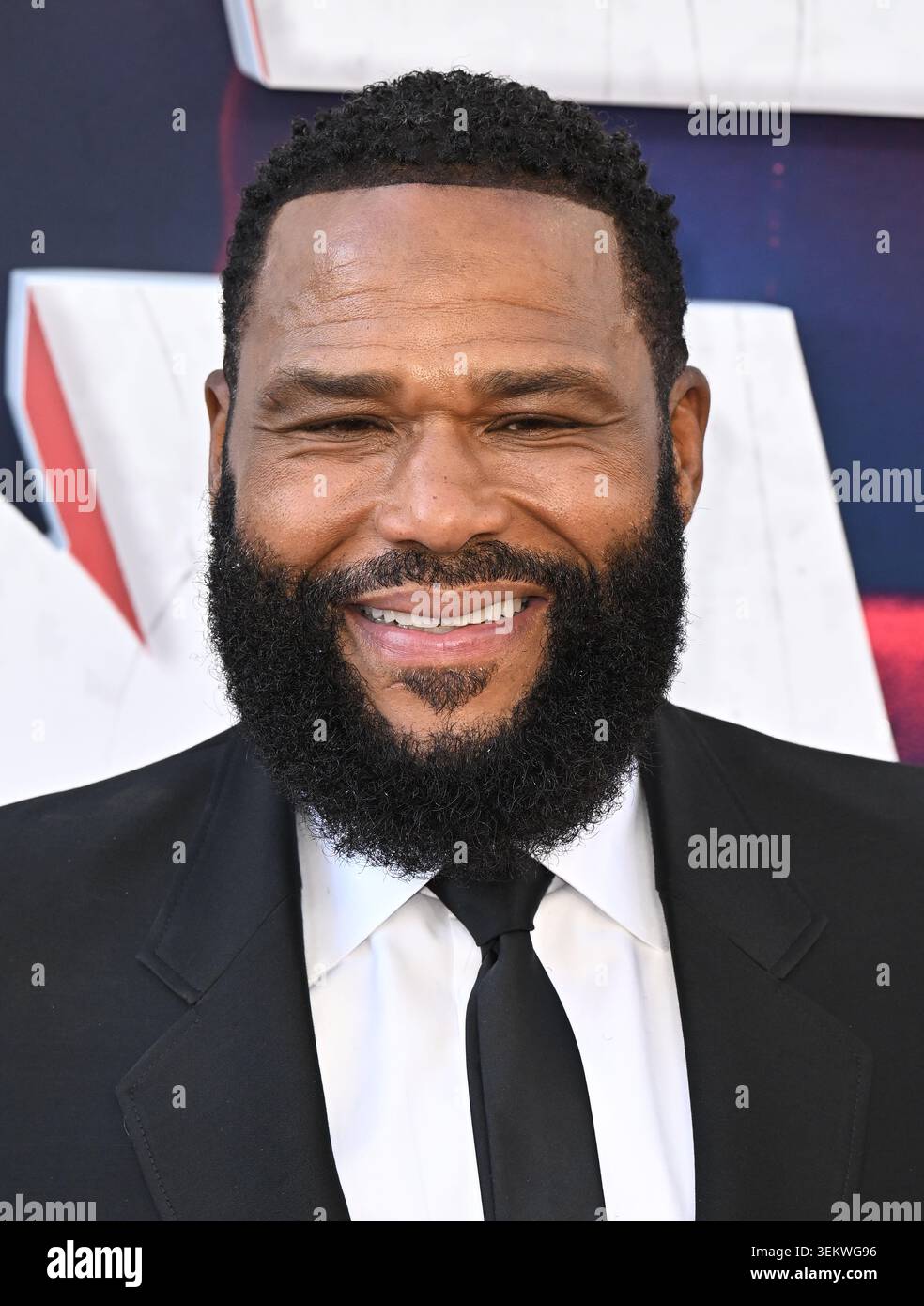 Anthony Anderson arriving to Paramount Pictures “Scary Movie” world ...