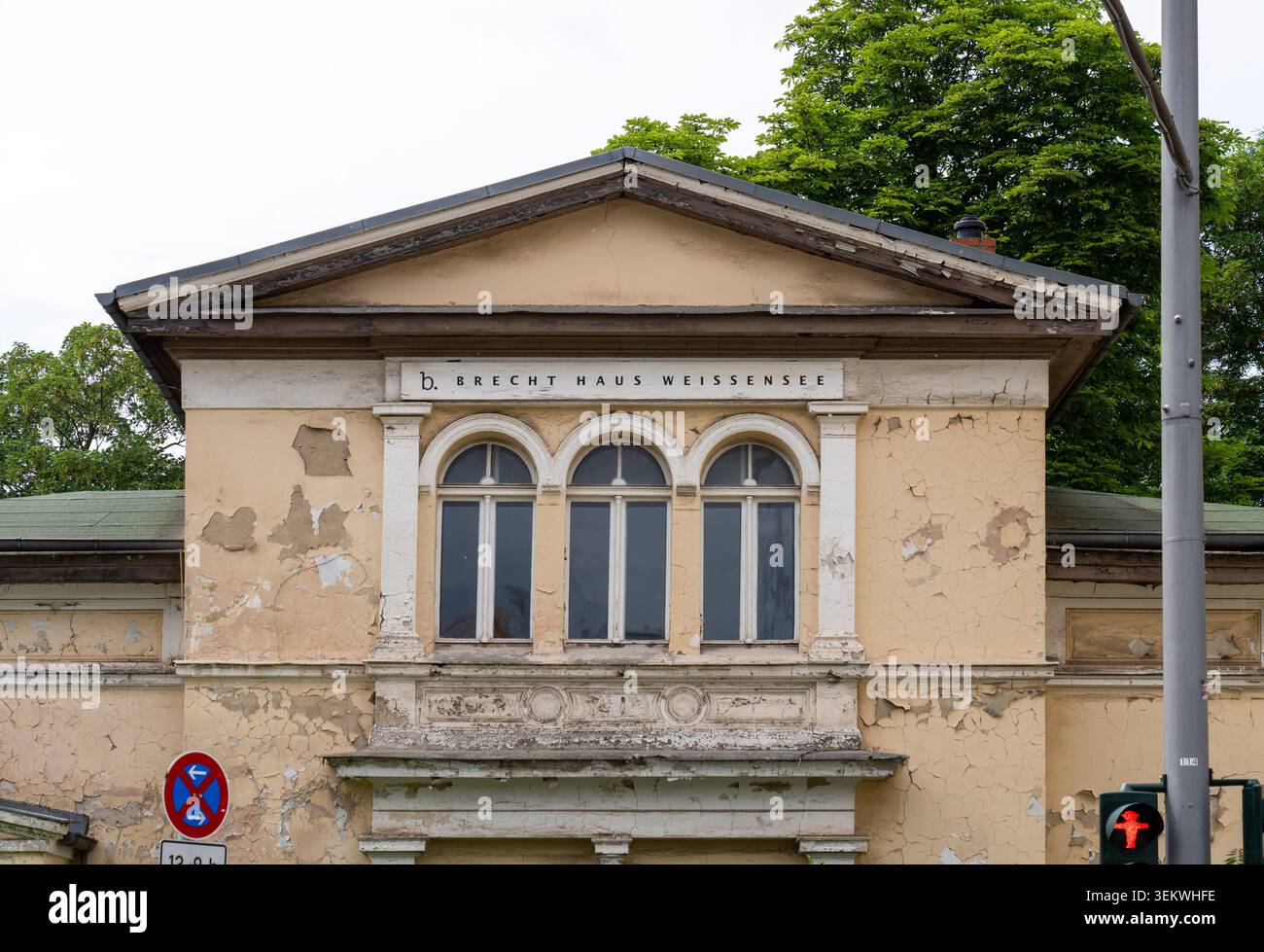 03 June 2026, Berlin: The Brecht House Weißensee at Berliner Allee 185 ...