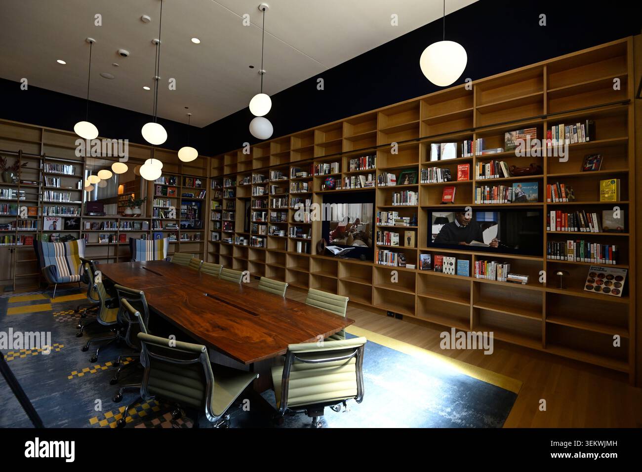 The President's reading room at the Chicago Public Library at the Obama ...