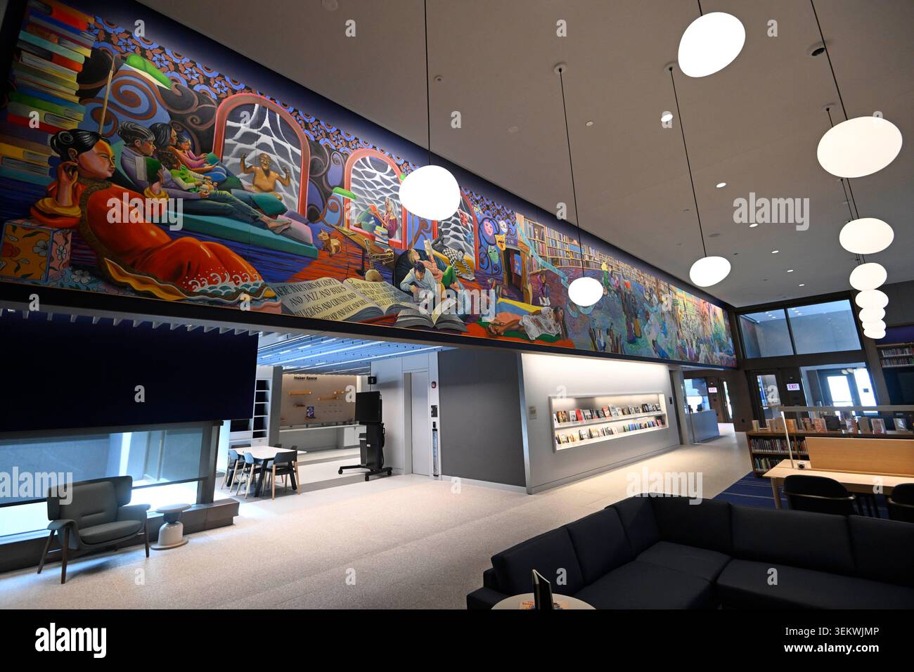 The Chicago Public Library at the Obama Presidential Center in Chicago ...