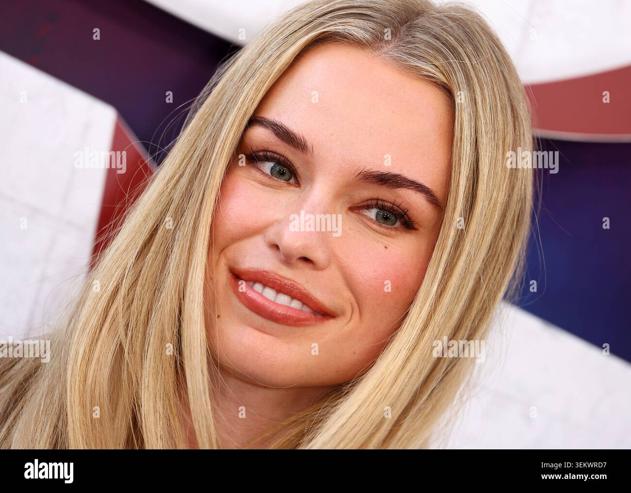 Elle Chapman arrives at Scary Movie Global Premiere held at Paramount ...