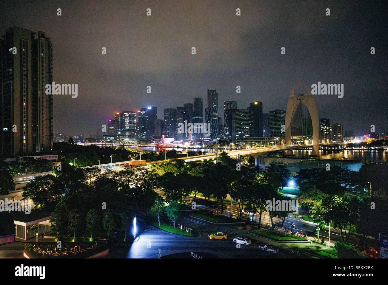 Nachtaufnahmen von Guangzhou Guangzhou China *** Night shots of ...