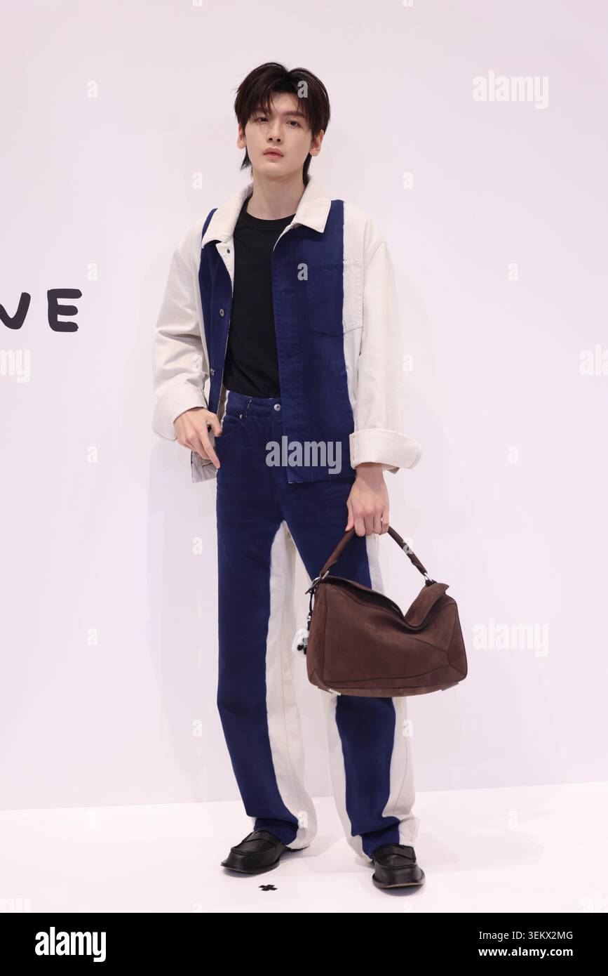 Chinese actors Zhai Xiaowen attend Loewe's 180th anniversary special ...