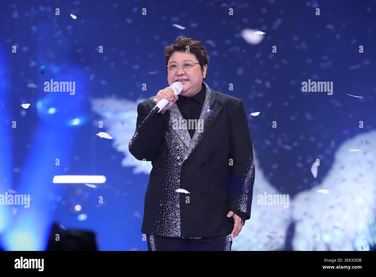 Chinese singer Han Hong attends the PEACEBIRD 30th anniversary fashion ...