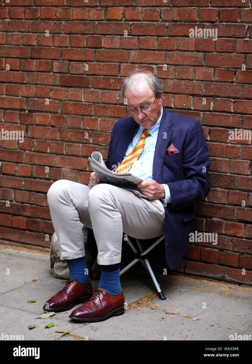 MCC members queue outside Lord's, London, ahead of the England v New ...