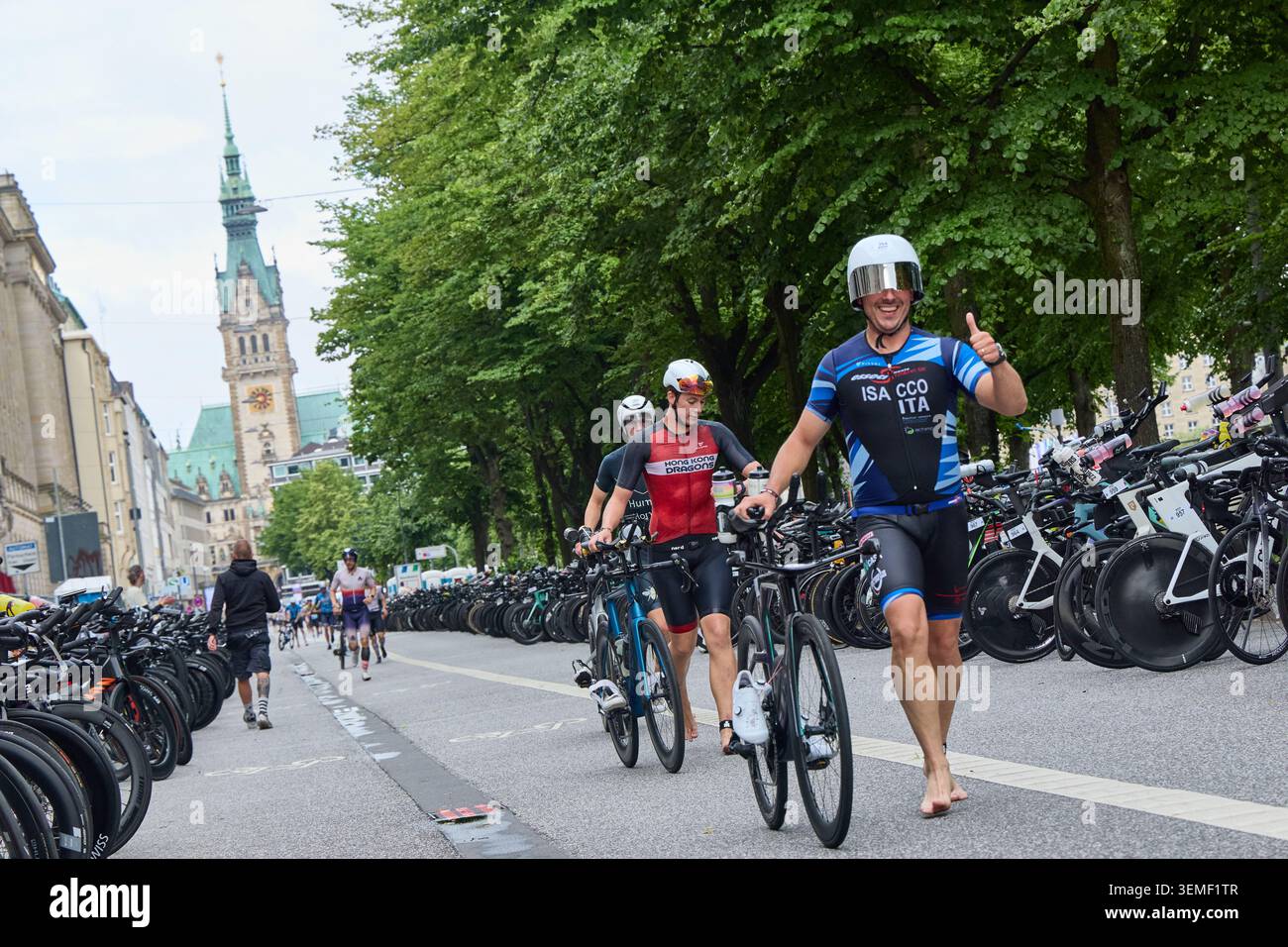 07 June 2026, Hamburg: Triathlon: Ironman. Participants in the Everyman ...