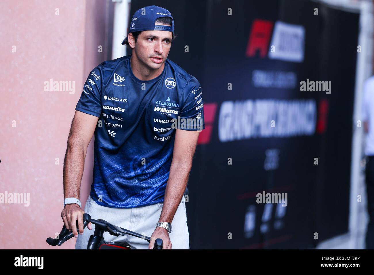 IPA85426362 - Carlos Sainz of Spain and Atlassian Williams F1 Team FW48 ...
