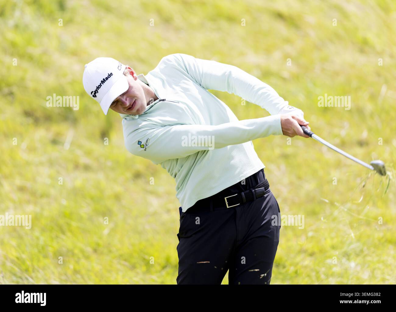 BADHOEVEDORP - Lars van der Vight in action on the final day of the KLM ...