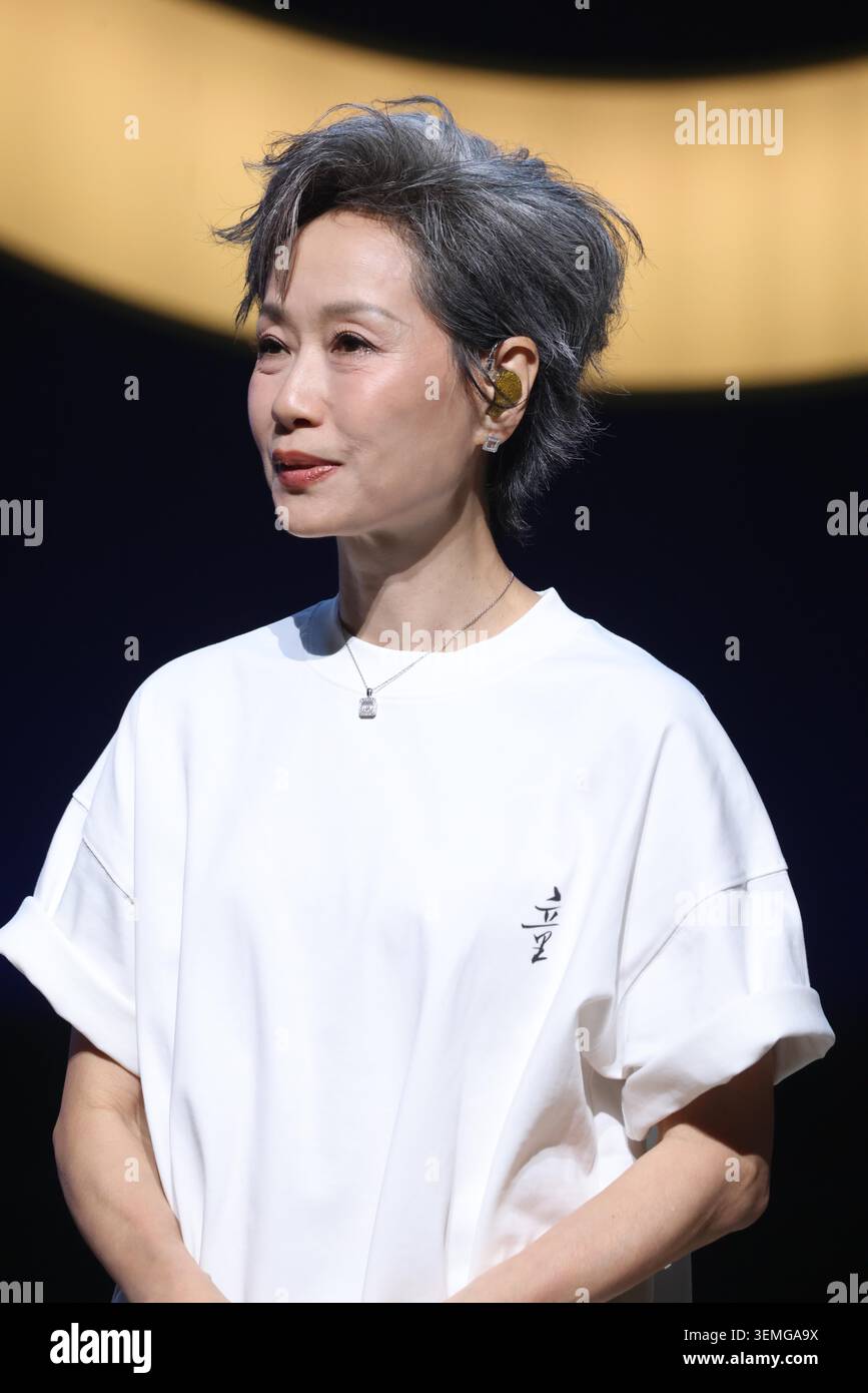 Hong Kong singer Yip Tung holds a concert for her debut album "Tung" in ...