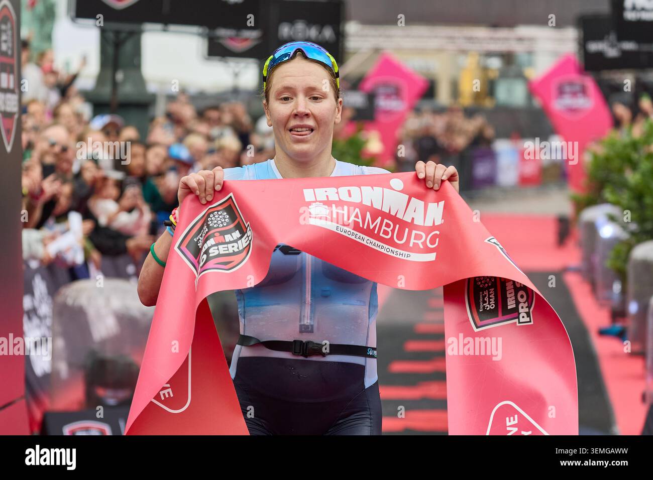 07 June 2026, Hamburg: Triathlon, women, European Championship, Ironman ...