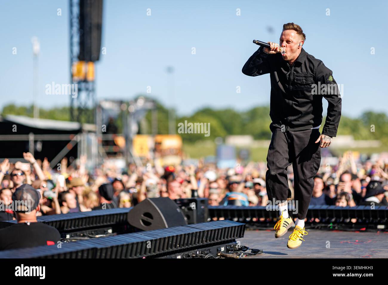 07 June 2026, Bavaria, Nuremberg: Sam Carter, singer of the British ...
