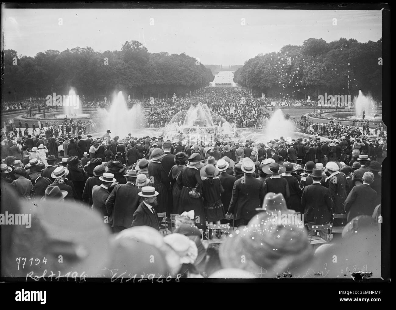 Chateau de versailles gathering Black and White Stock Photos & Images ...