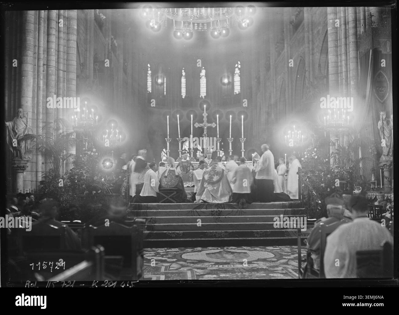 Silver gelatin print ordination service hi-res stock photography and ...
