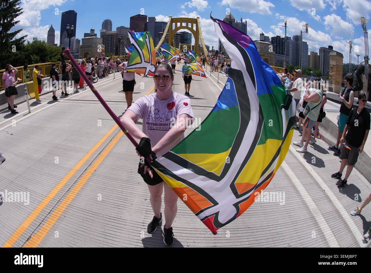 The Pittsburgh Pride Parade makes it way across the Roberto Clemente ...