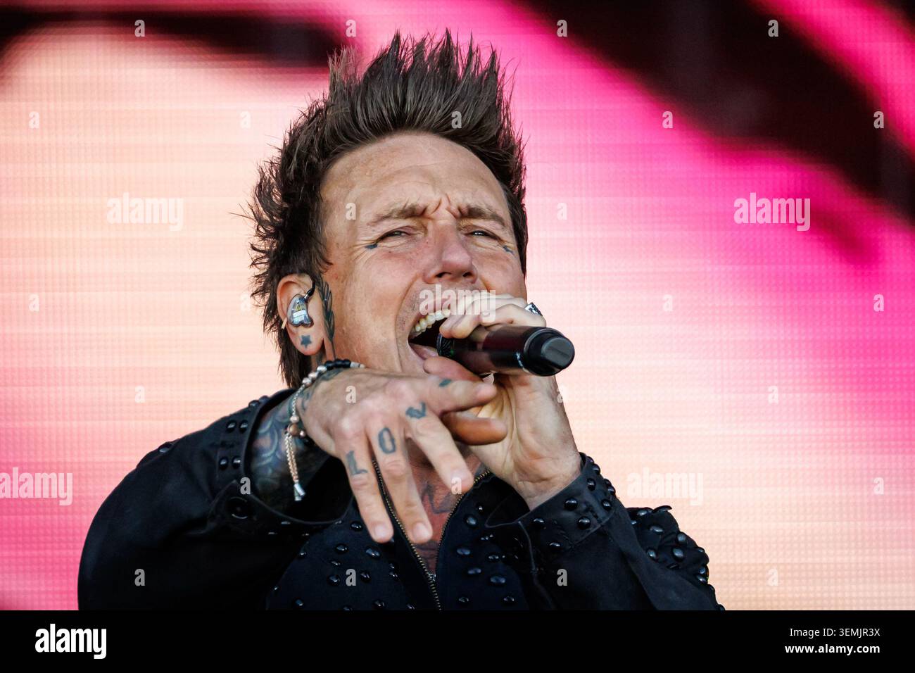 07 June 2026, Bavaria, Nuremberg: Jacoby Shaddix, singer of the US rock ...