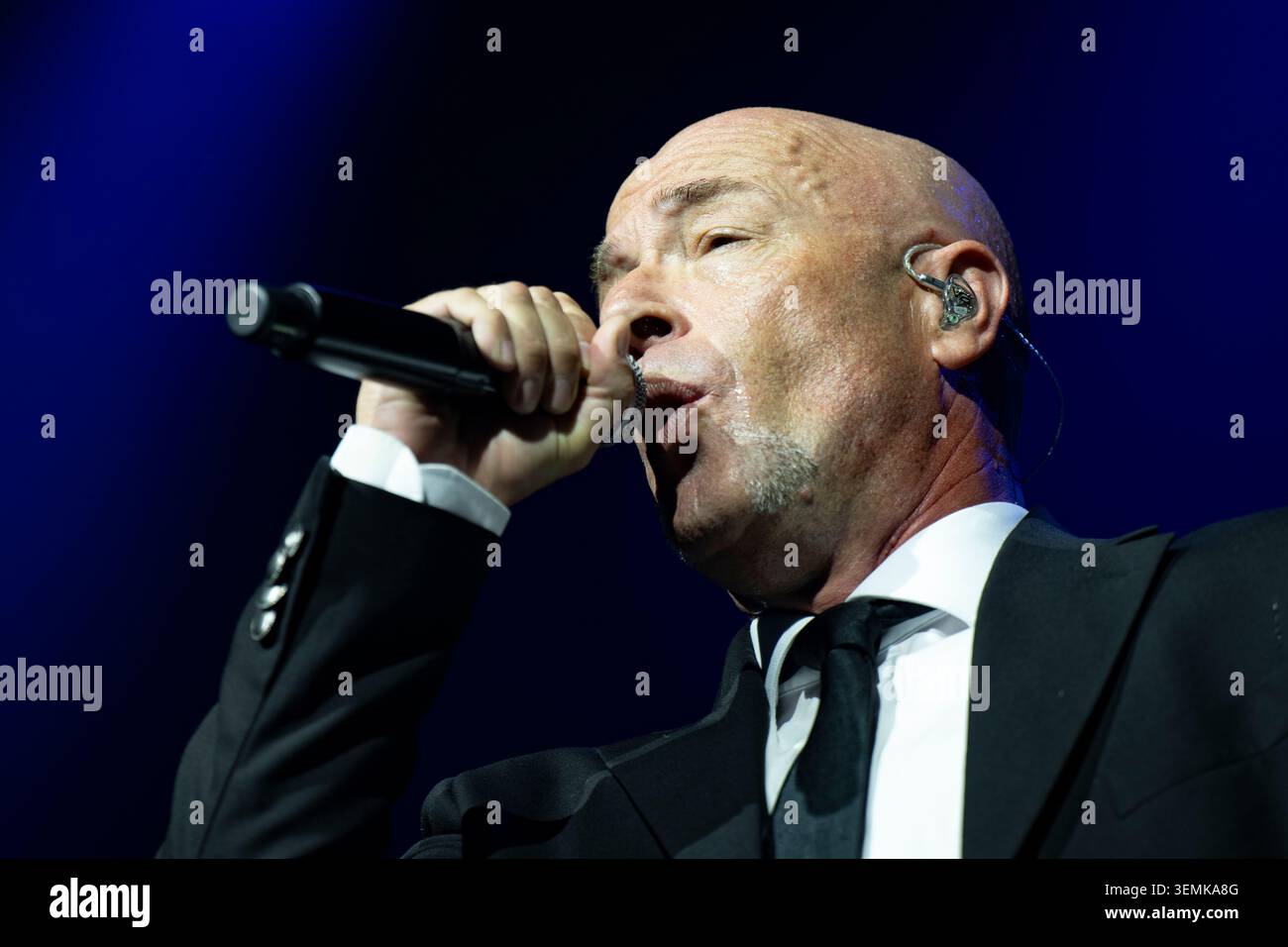 07/06/2026, Bern, BERNEXPO Festhalle, Unheilig Stock Photo - Alamy