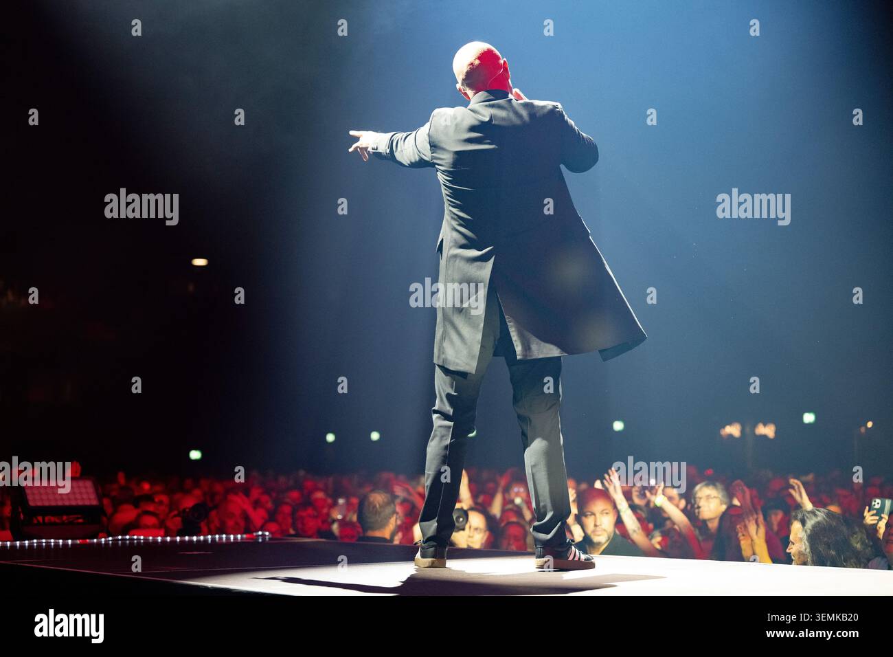 07/06/2026, Bern, BERNEXPO Festhalle, Unheilig Stock Photo - Alamy