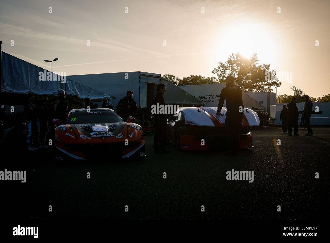 Ambiance pit lane during the Heat 3 of the 2026 Ligier European Series ...