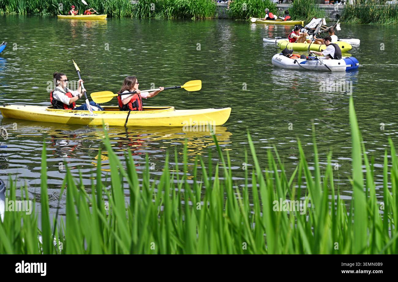 The Liangma River in Beijing's Chaoyang District showcases clear waters ...