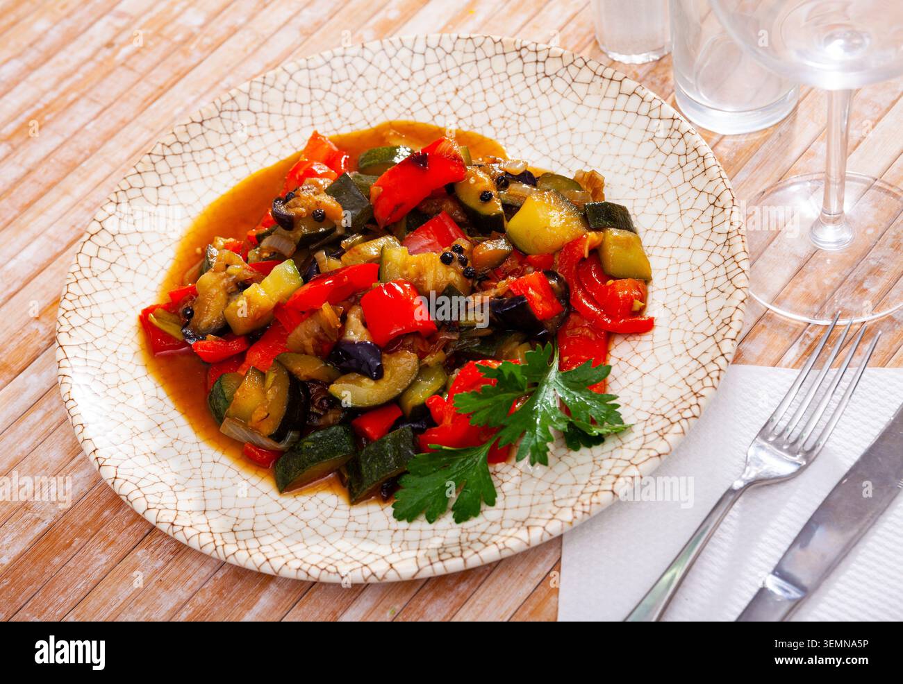 Platter of stewed vegetables - bell pepper, zucchini Stock Photo - Alamy