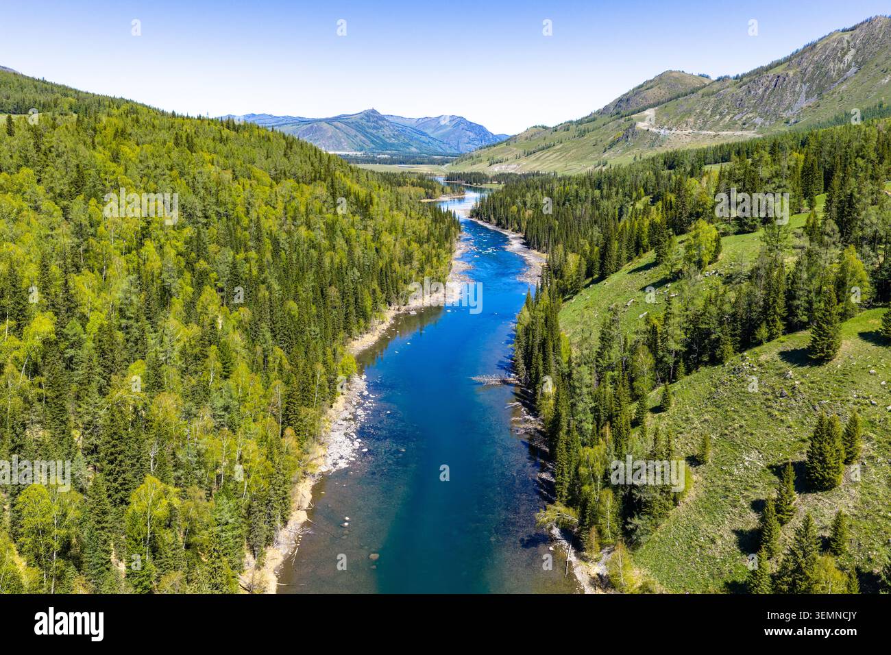 The Kanas River meanders through the valley at Kanas Moon Bay ...