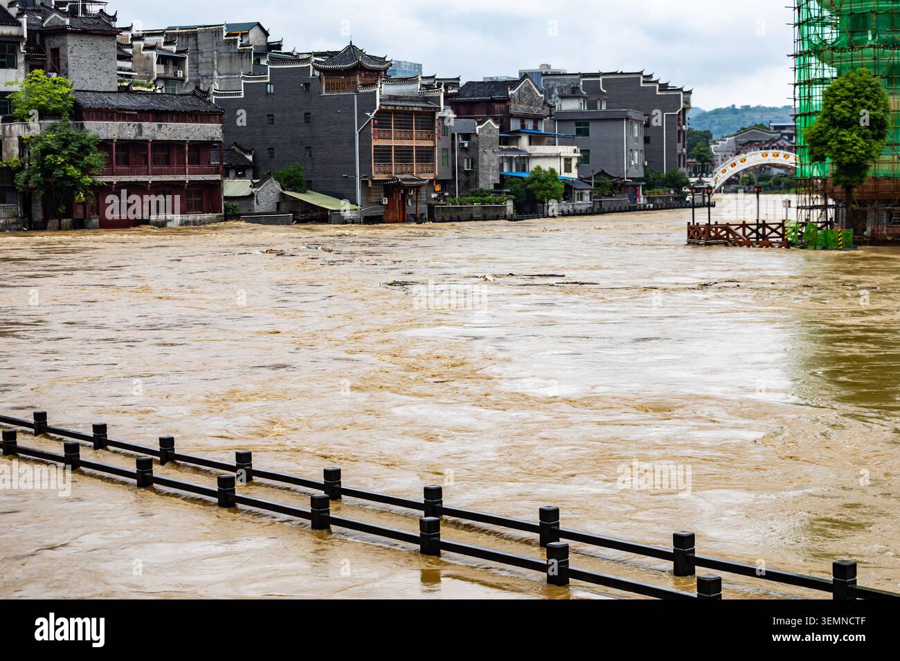 Water levels rise in Wanrong River in Qianzhou Ancient Town of Jishou ...