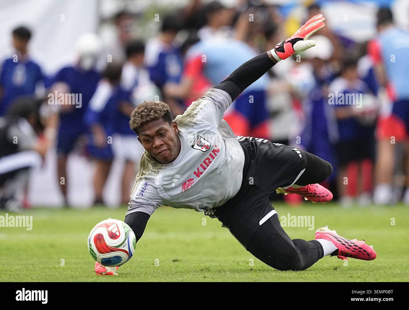 Japan goalkeeper Zion Suzuki practices during the team's pre-World Cup ...