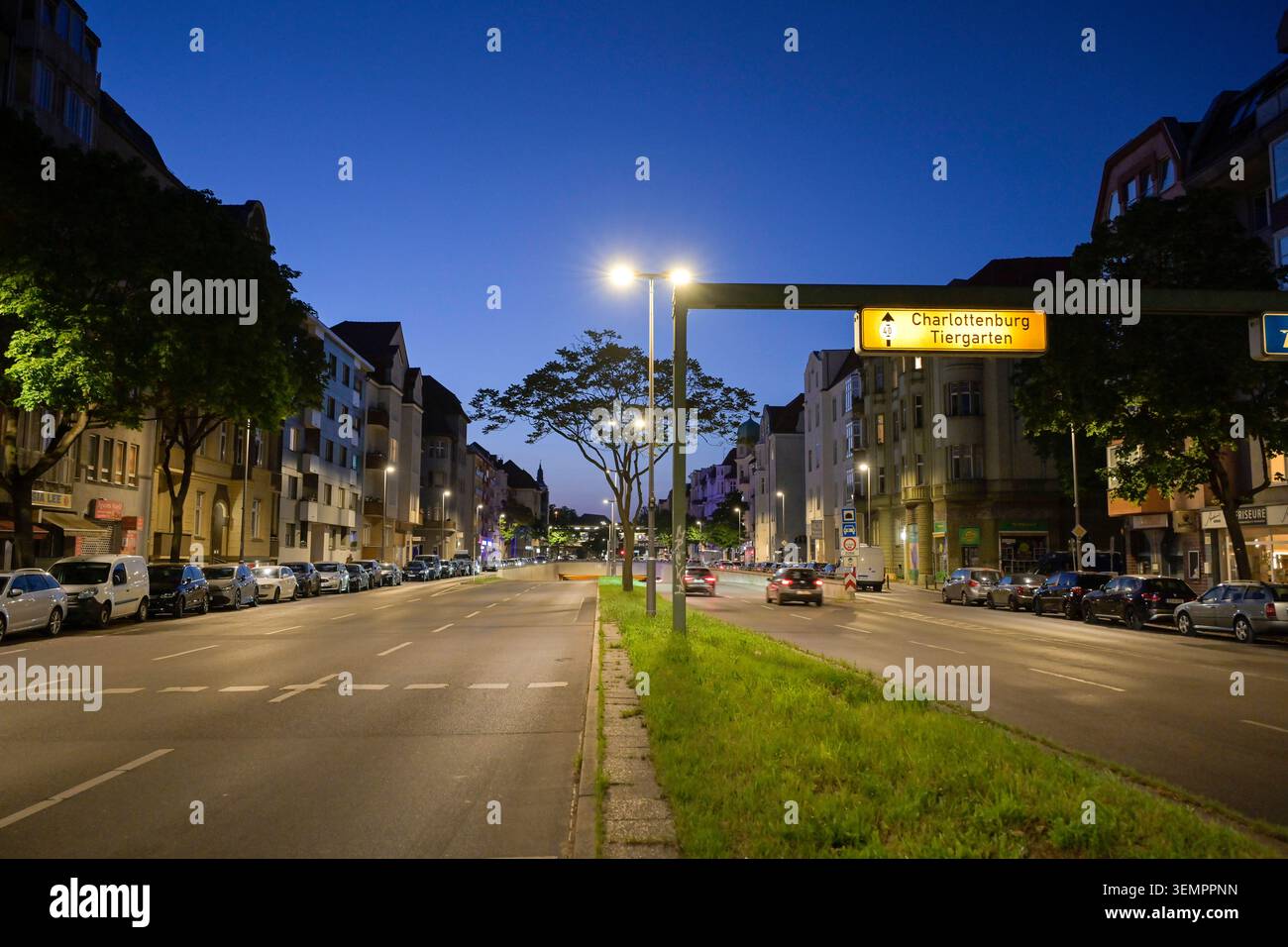Leere Bundesallee, Friedenau, Berlin, Deutschland *** Empty Bundesallee ...