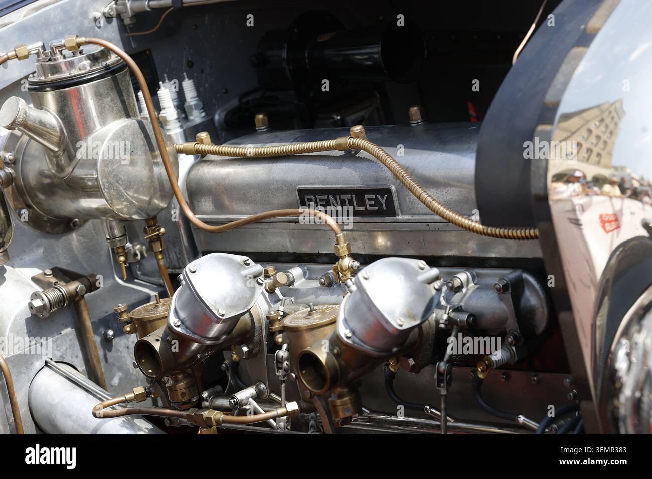 IPA85479997 - A detail of a vintage car during punching of 1000 Miglia ...