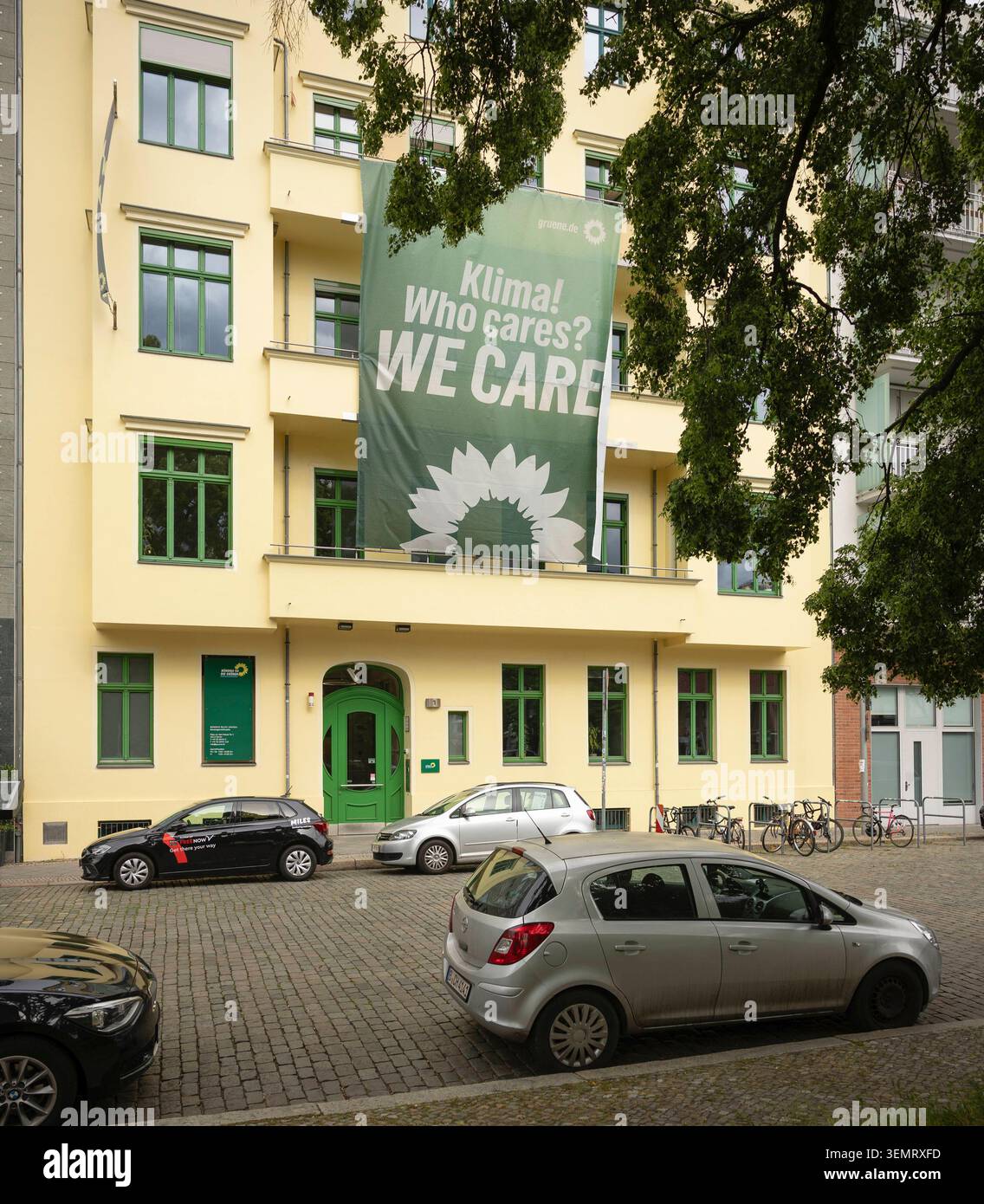 Bundesgeschaeftsstelle Buendnis 90/Die Gruenen in Berlin Foto vom 04.06 ...
