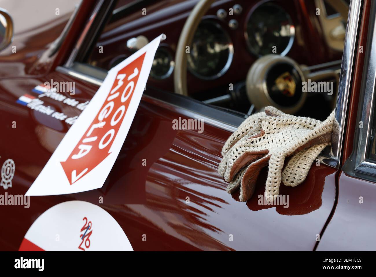 IPA85489430 - A detail of a vintage car during punching of 1000 Miglia ...