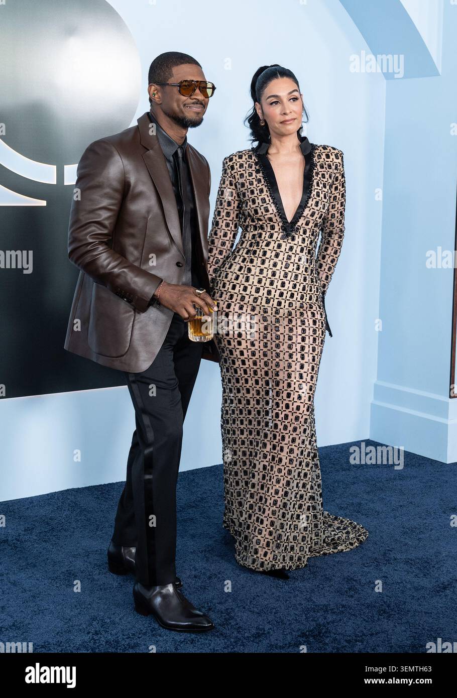 Usher and Jennifer Goicoechea attend 79th annual TONY awards at Radio ...